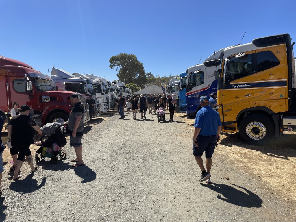 WA Mack Muster and Truck Show | Statewide Oil